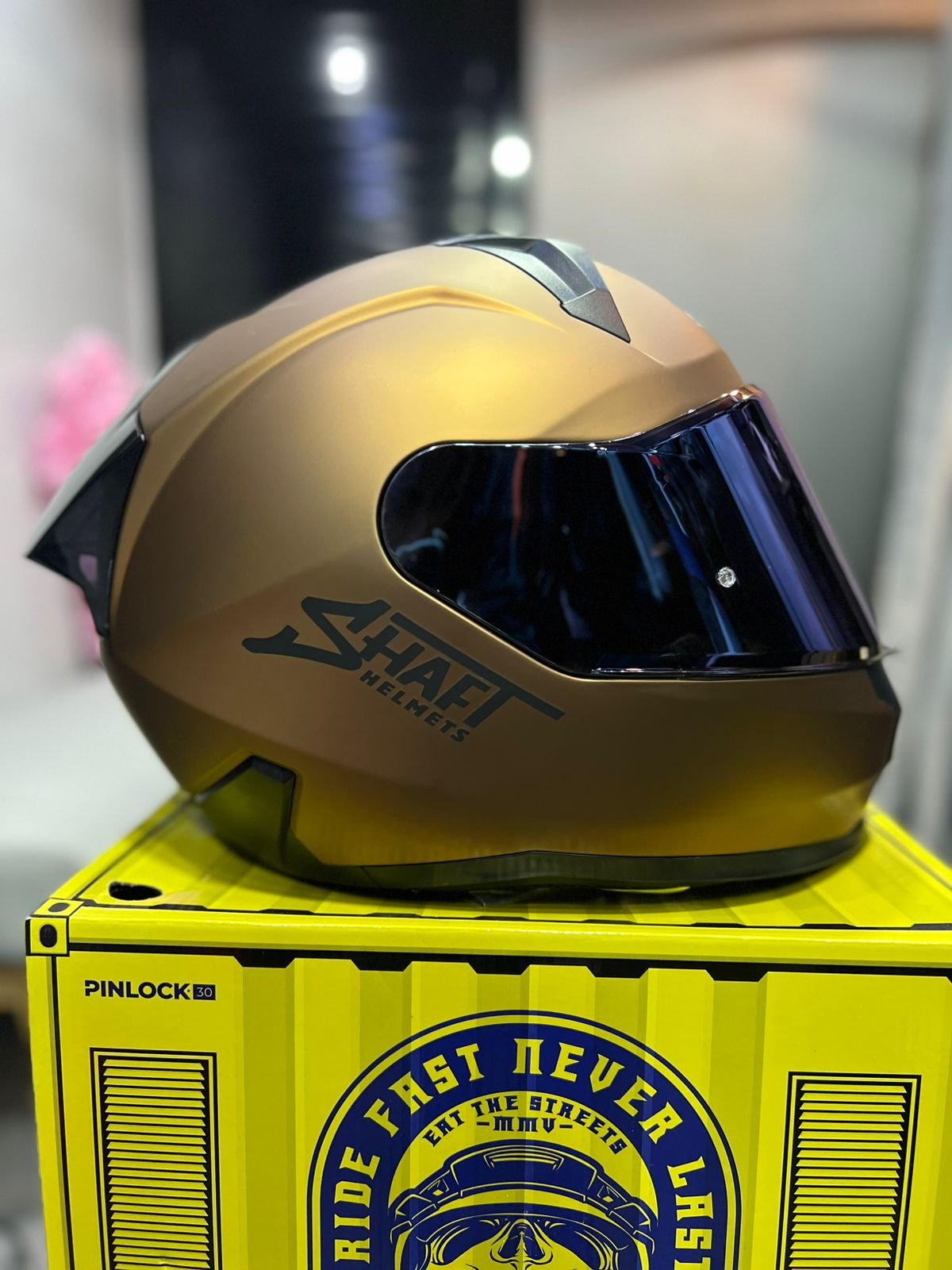 Casco Integral SHAFT 560 Evo Dorado - DS2M2 - Cascos y Accesorios